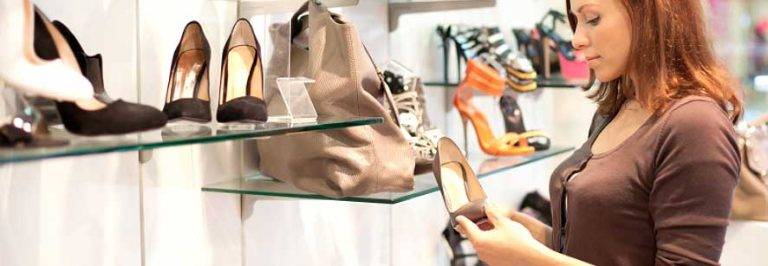 How To Sell Shoes Online - A Comprehensive Guide - BMTS Corp