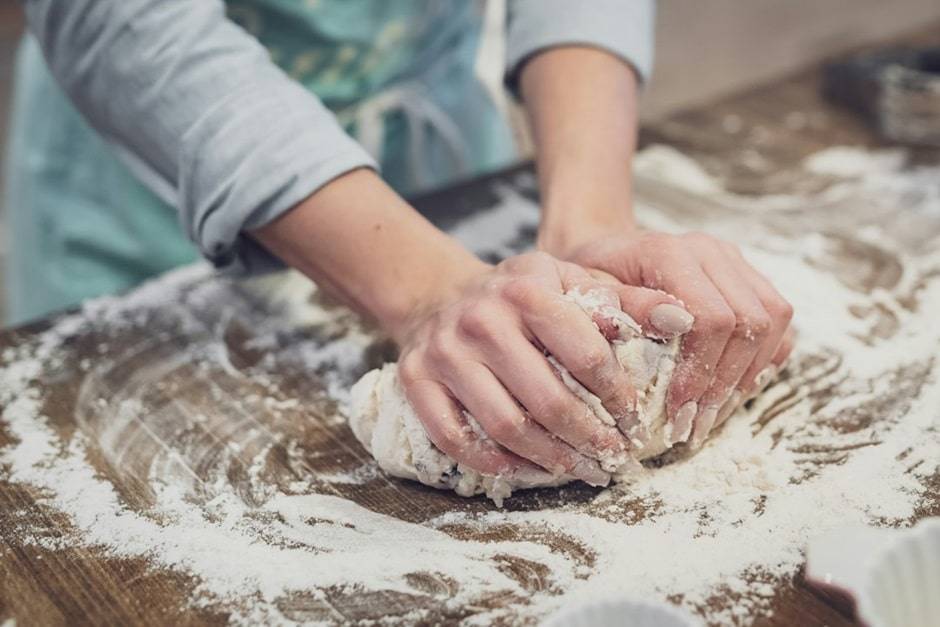Tips for Becoming a Professional Baker - BMTS Corp
